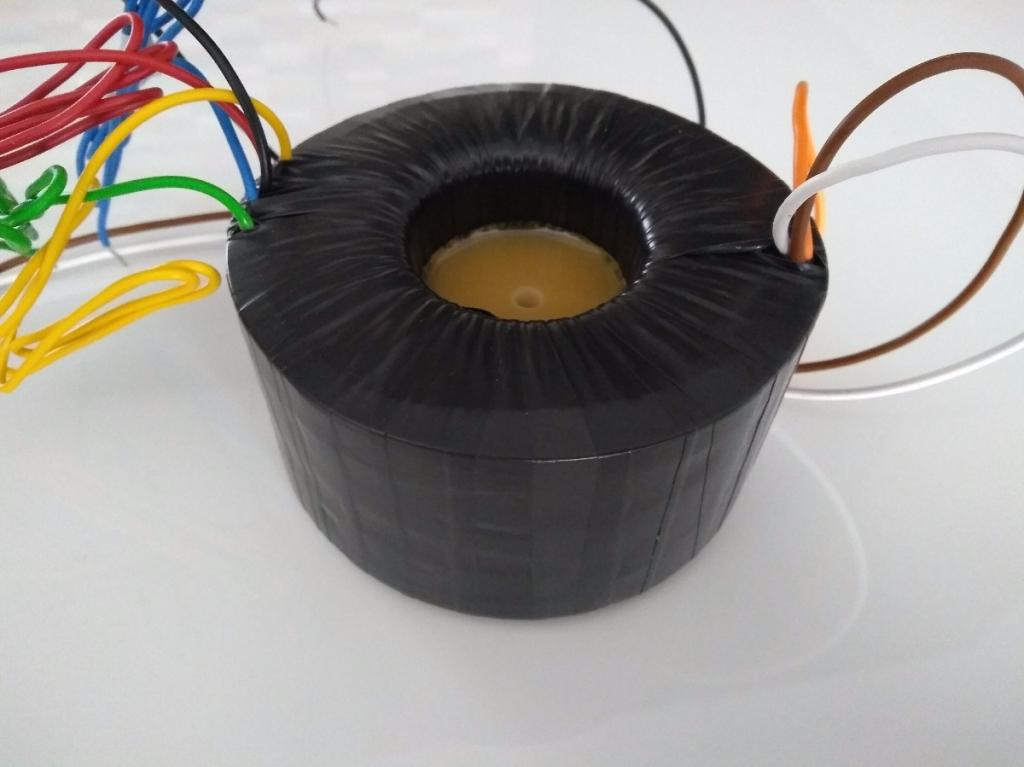 CONECTOR DE ÁUDIO - Solucões Industriais